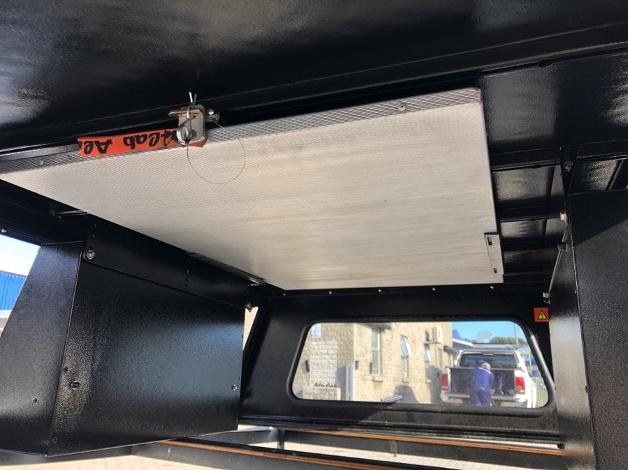 Canopy Table Bracket | Wild Roaming