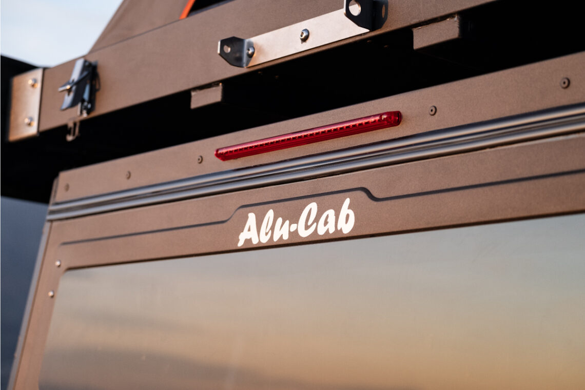 Alu-Cab Contour Canopy | Wild Roaming