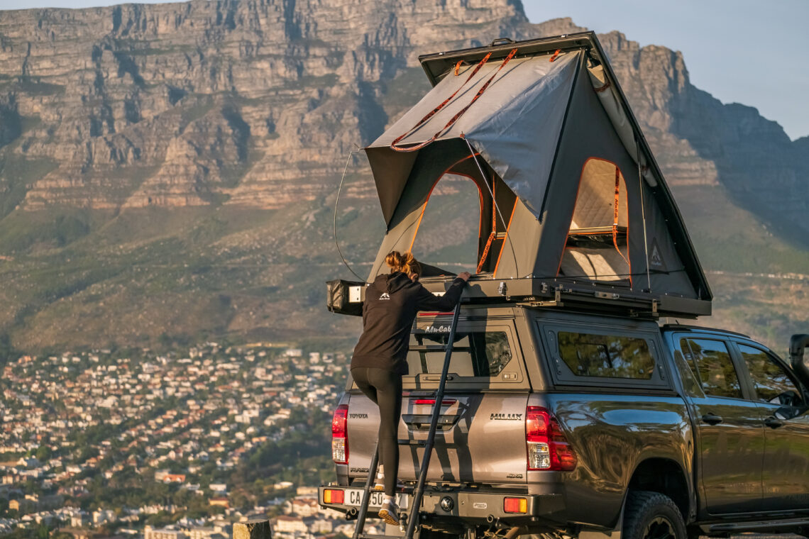 Alu-Cab Gen 3R Expedition Rooftop Tent | Wild Roaming