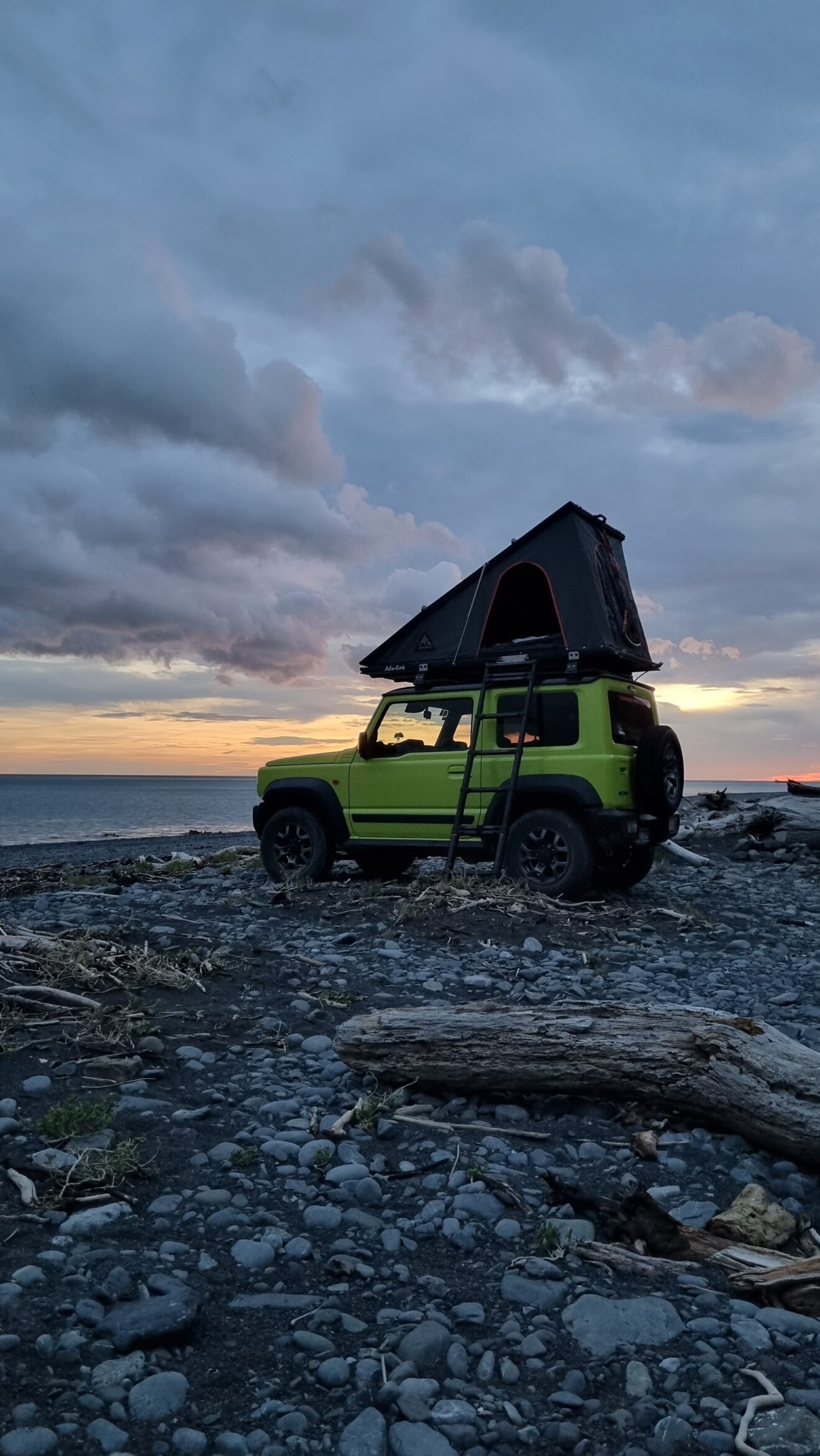 Alu-Cab LT50 Lightweight Roof Top Tent | Wild Roaming